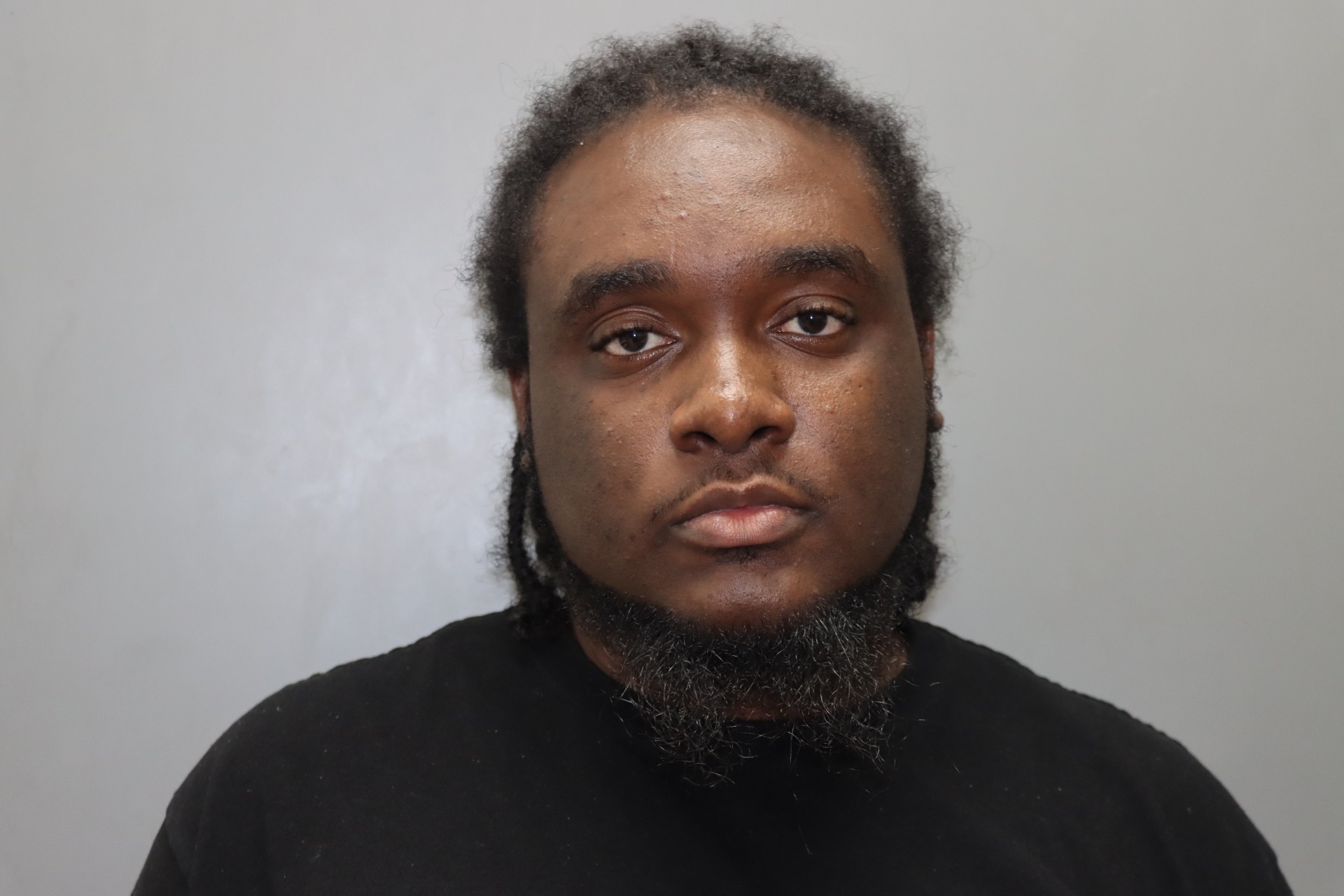Video Footage Showed Man Stealing from Deceased Man After Shooting Near ...