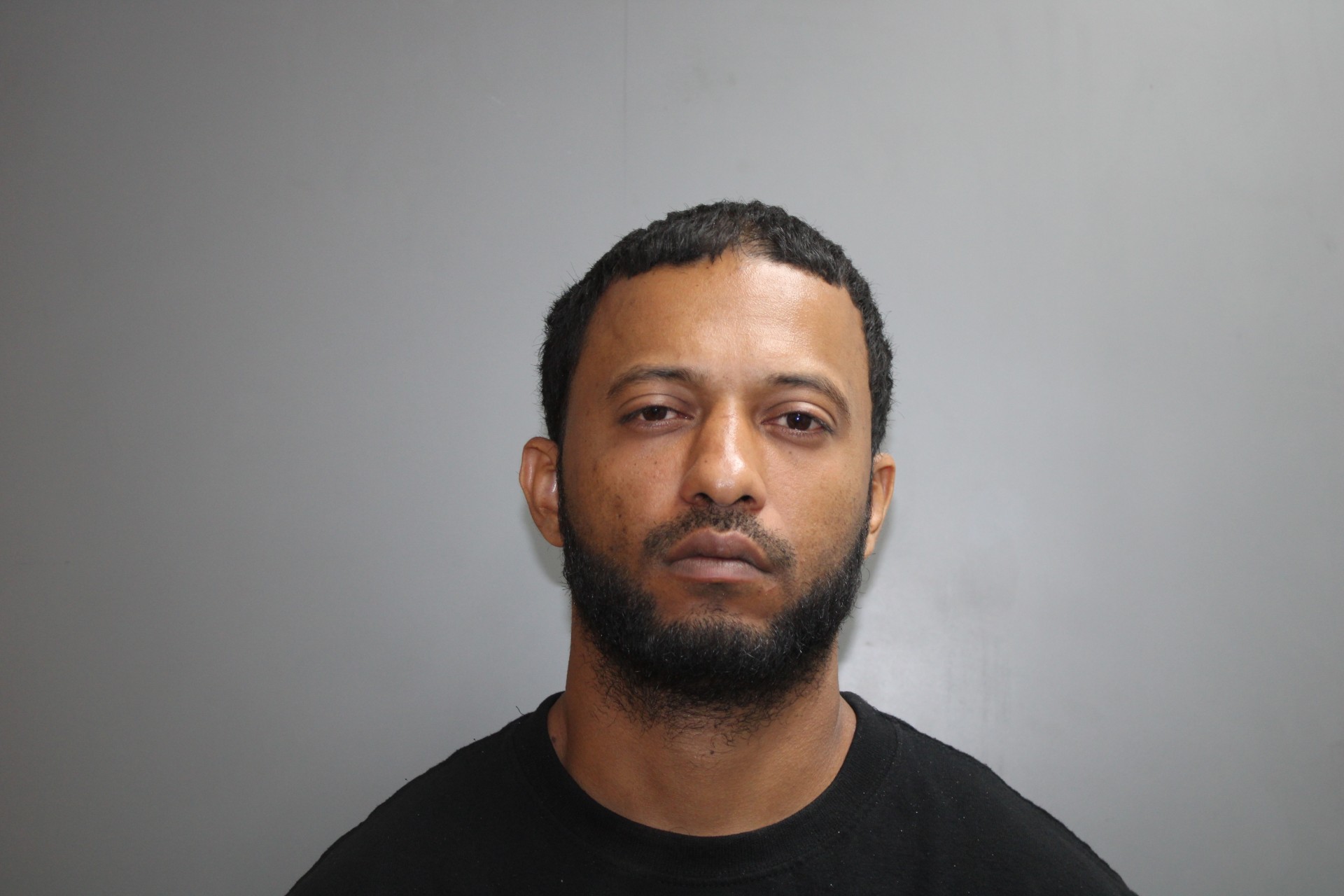 Patrol Officers Arrest DV Suspect for Assaulting Family Member - VIPD